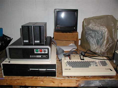 Vintage Computer Photos Subject Lobo Computer
