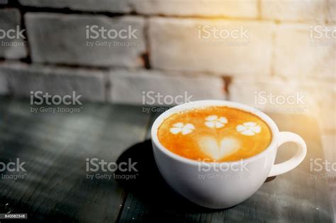 커피 또는 커피 한잔 라 떼입니다 라 떼 아트 갈색에 대한 스톡 사진 및 기타 이미지 갈색 디자인 라떼 Istock