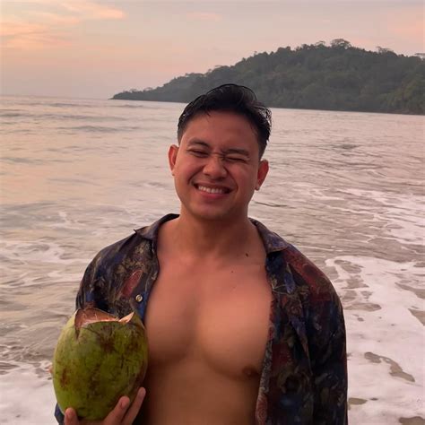 Obby Officially Graduated 🎓 Alhamdulillah My Deepest Gratitude To