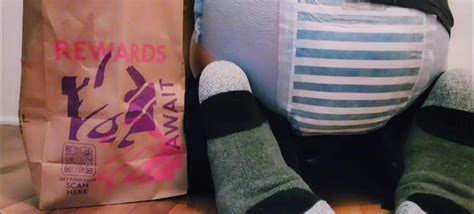 Twink Makes Huge Poop In Goodnite From Taco Bell