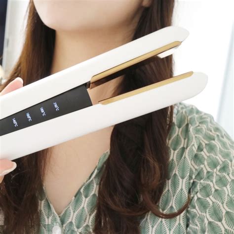 생머리 스타일링 하기 좋은 에스티 프리미엄 무선고데기 여신머리 완성반 곱슬머리도 Ok 네이버 블로그