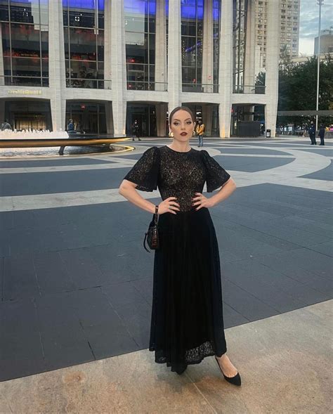 Elizabeth Gillies Instagram Photo 10102023 Hawtcelebs