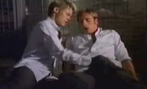 Tv Show Handjob Inside Pants And Orgasm Scene