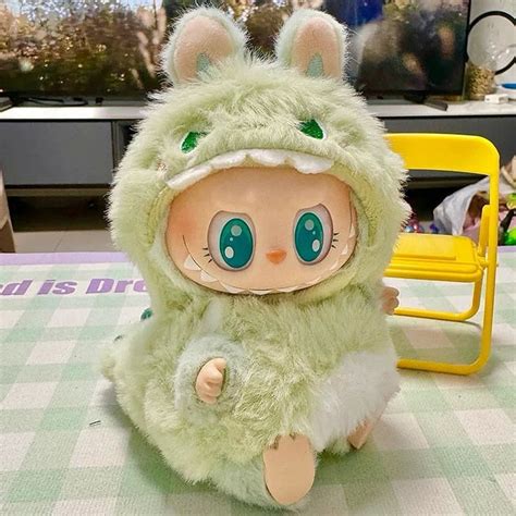 Asal Usul Boneka Labubu Yang Viral Di Media Sosial Dijual Dengan Harga Mahal Varia Id