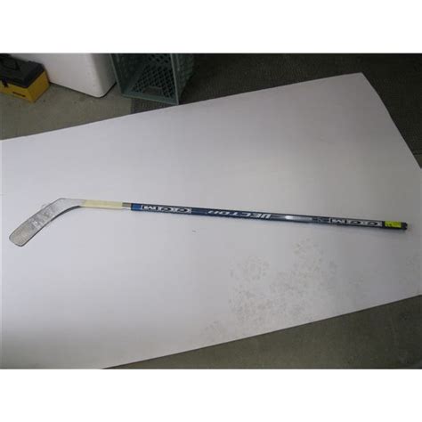Ccm Signed Stick Dodds Auction