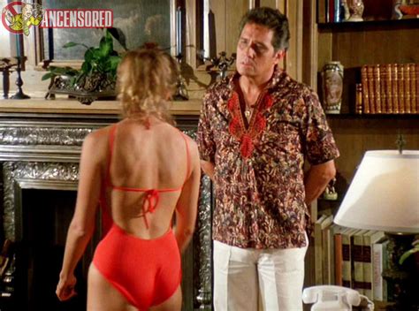 Naked Pamela Susan Shoop In Fall Guy