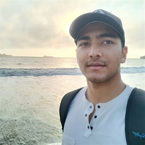 Taher Rangwala First Officer Psa Airlines Inc Linkedin