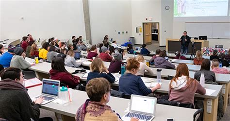 Macewan University Reviews Tuition And Start Dates Coursecompare Ca