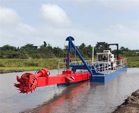 Three Reasons Why Customers Choose Ellicott Dredges