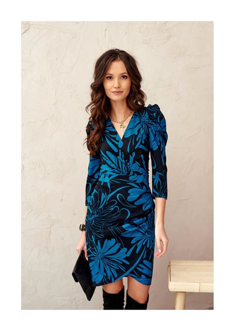 Вталена къса рокля тип Прегърни ме с принт на цветя Trendo Bg