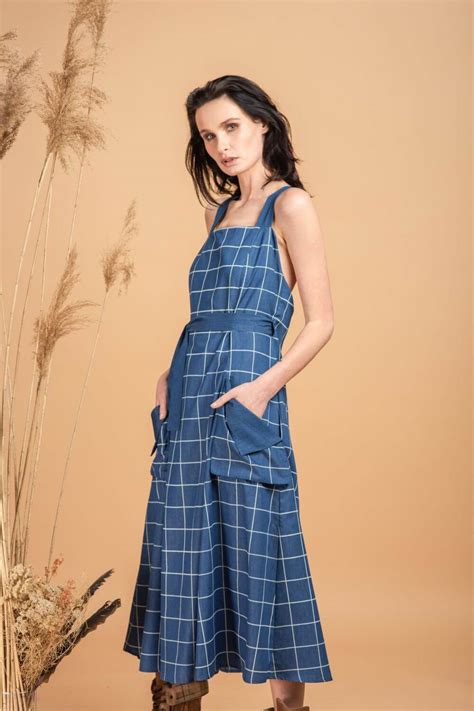 Джинсовий сарафан фартух клітка з кишенями Vona Dmytra