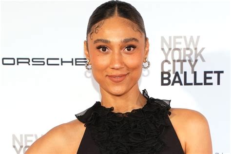 Ally Love Biography Age Career Net Worth Kadhal Net