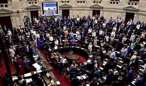Privatizaciones Y Facultades Extraordinarias Los Ejes En El Segundo