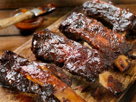Slow Roasted Beef Ribs With Bbq Sauce Recipe Dishpulse