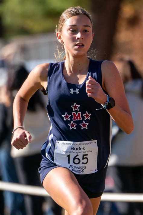 Macarthur Runs To Impressive Finish Herald Community Newspapers