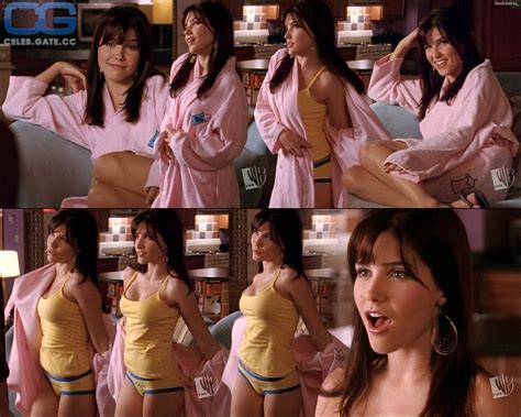 Sophia Bush Nude Pictures Onlyfans Leaks Playboy Photos Sex Scene Uncensored