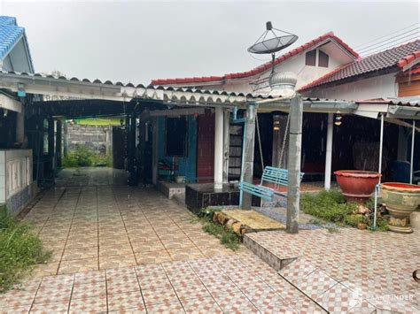 ขายถูก บ้านเดี่ยวชั้นเดียว 76 ตรว หมู่บ้านเพชรกาญจนา ต ตะเคียนเตี้ย อ บางละมุง จ ชลบุรี ติดแบล็