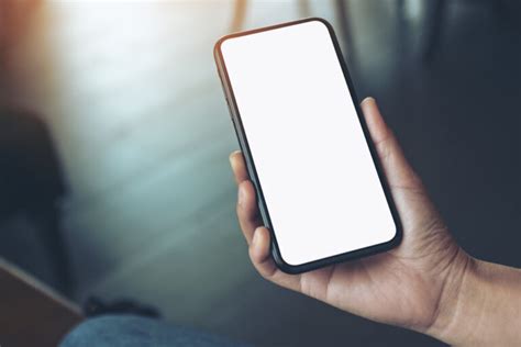 Iphoneの画面ちらつきの原因と対処法：画面がチカチカ・白くなる・ノイズの解決方法 ※