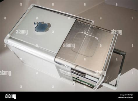 Power Mac G4 Cube Release Date July 2000 Exhibited At Macpaws