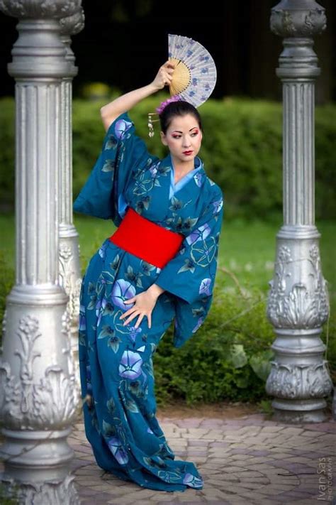 Гейша Кимоно Прокат аренда и изготовление костюмов одежды и реквизита в Минске