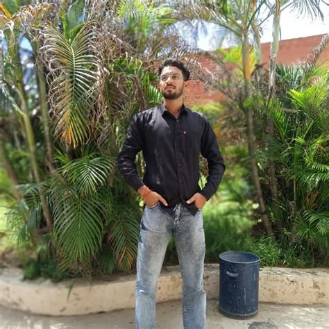 Ansh Saini Anshsaini452 • Threads Say More