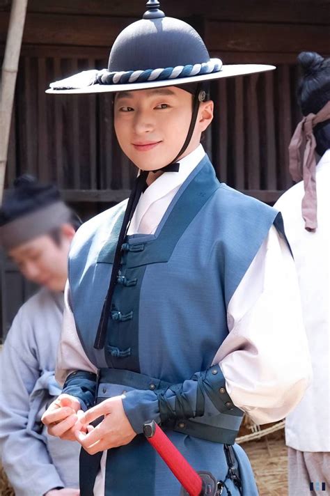 Jung Yong Ju 정용주 Hancinema