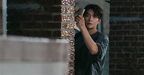 갯마을 차차차 신민아x이상이 우산 속 데이트vs 비 맞은 김선호 포착