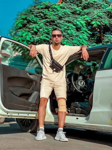 Omar Id عمر اى دى Songs Events And Music Stats