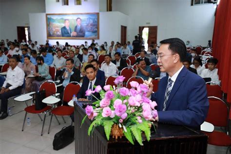 ឯកឧត្តមរដ្ឋមន្ត្រី ព្រុំ សុខា
