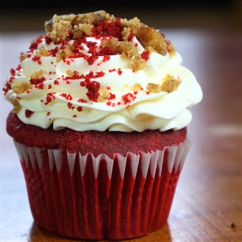 Moist Red Velvet Cupcakes Red Velvet Cupcakes Recipe How To Make Red