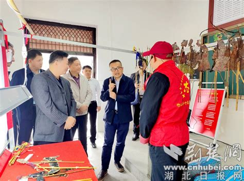 省文明办调研竹山非遗皮影戏进校园 荆楚网 湖北日报网