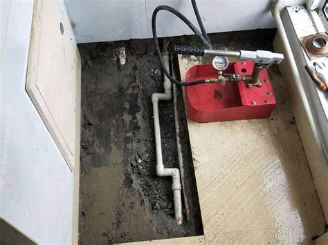 家里的地面暗埋水管漏水了怎么处理比较好