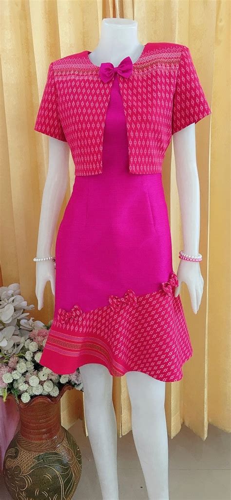 พ ร้ อ ม ส่ ง790 เสื้อผ้าไทย เสื้อไหมลาว รองเท้าและอื่นๆ