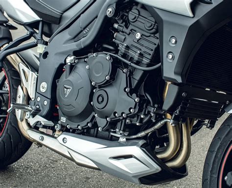 Triumph Tiger Sport 1050 Review — What I Like About You Motofomo