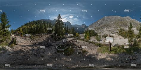 360° View Of Menu Without A Hut Alamy