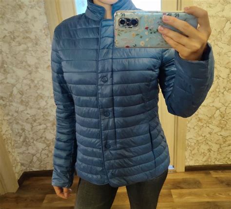 Жіноча курточка демісезонна — ціна 400 грн у каталозі Куртки Купити жіночі речі за доступною