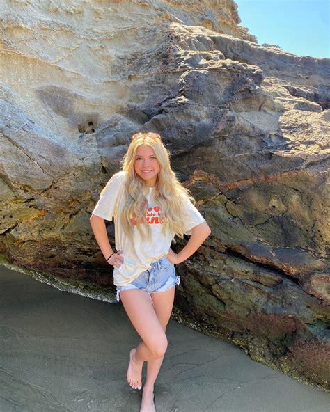 Starlet Arcade Coco Quinn