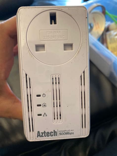 Aztech Homeplug Av 500mbps Ethernet Adapter With Pass Through Computers And Tech Parts