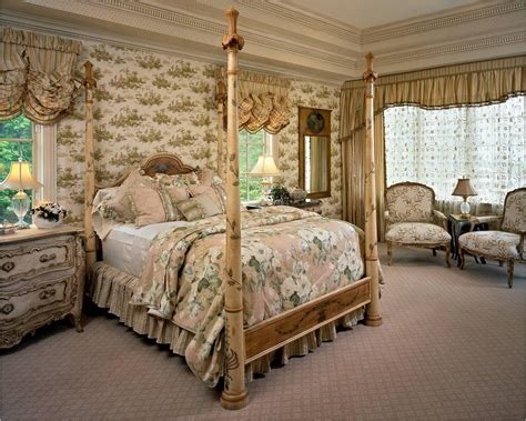 Traditional Bedroom At Terri Whobrey Blog