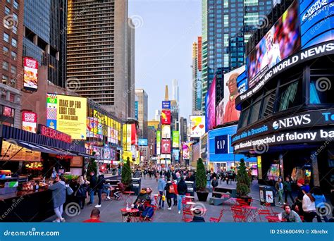 New York City Times Square Pictures At Lawrence Henry Blog
