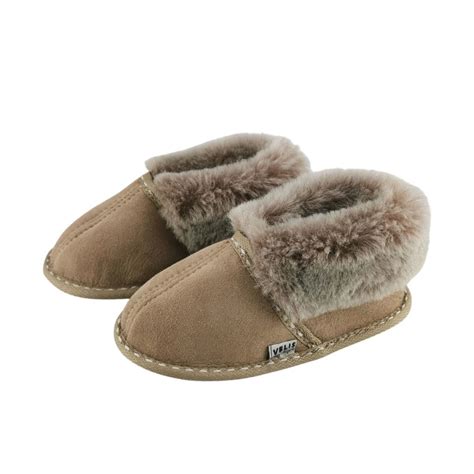 Онлайн магазин Velis Leather - домашни чехли и пантофи от естест