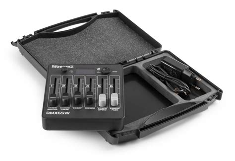 DMX65W Wireless Battery Operated DMX Controller BeamZ