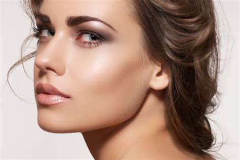 5 Exercises For A Sharp Jawline