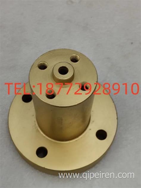 13ZB7C 08012东风天龙大力神6L风扇法兰连接轴风扇支架13ZB7C 08012图片高清大图 汽配人网