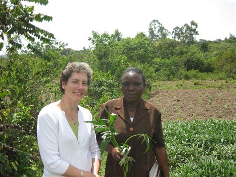 Nonprofit Financial Services I Liz Kellison I 87 Howd You Get There