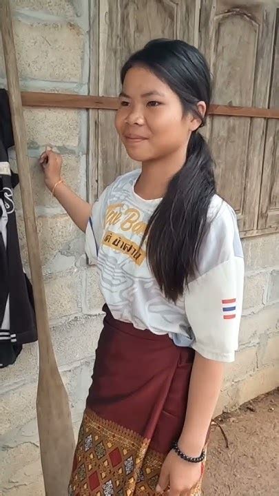 น้องพรสาว เขตชนบทลาว มันคนเดินทาง เที่ยวลาว วิธีลาว ชนบทลาว Youtube