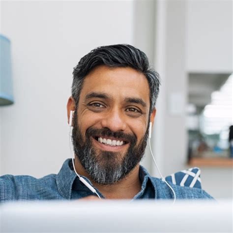 This Vision Correction Procedure Will Make You Smile