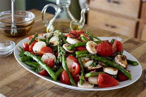Caprese Salad With Asparagus Weekend At The Cottage