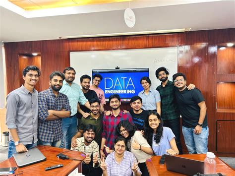 Venkatasbilla Databricks Data Engineer Generative Ai Trainer On