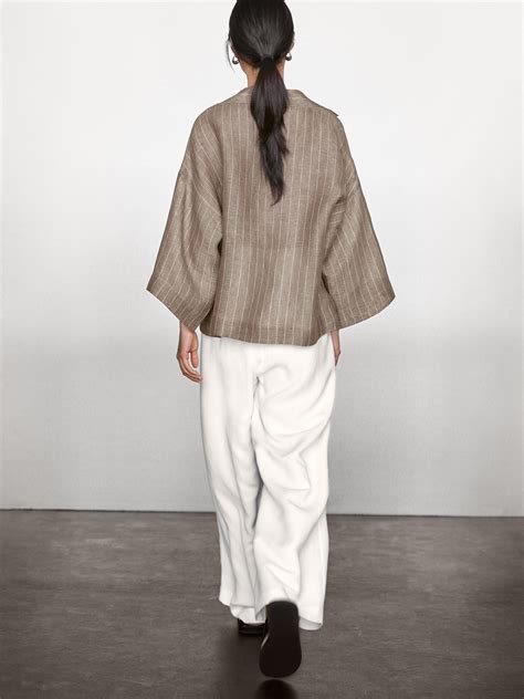 스트라이프 린넨 오픈넥 블라우스 · 갈색 · 셔츠 라인 Massimo Dutti